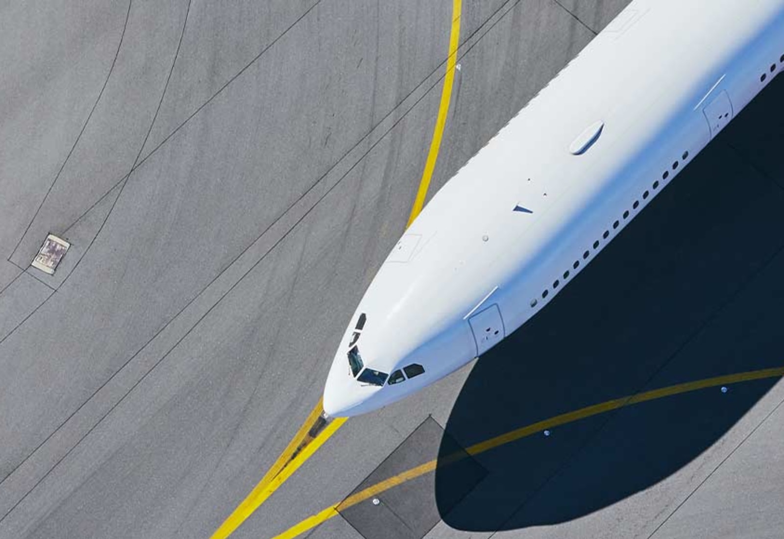 Book Flights: Purchase Airline Tickets with AAA Travel and Save | AAA