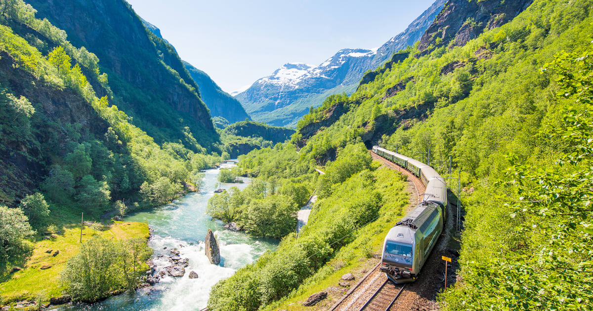Travel by Train | AAA Travel