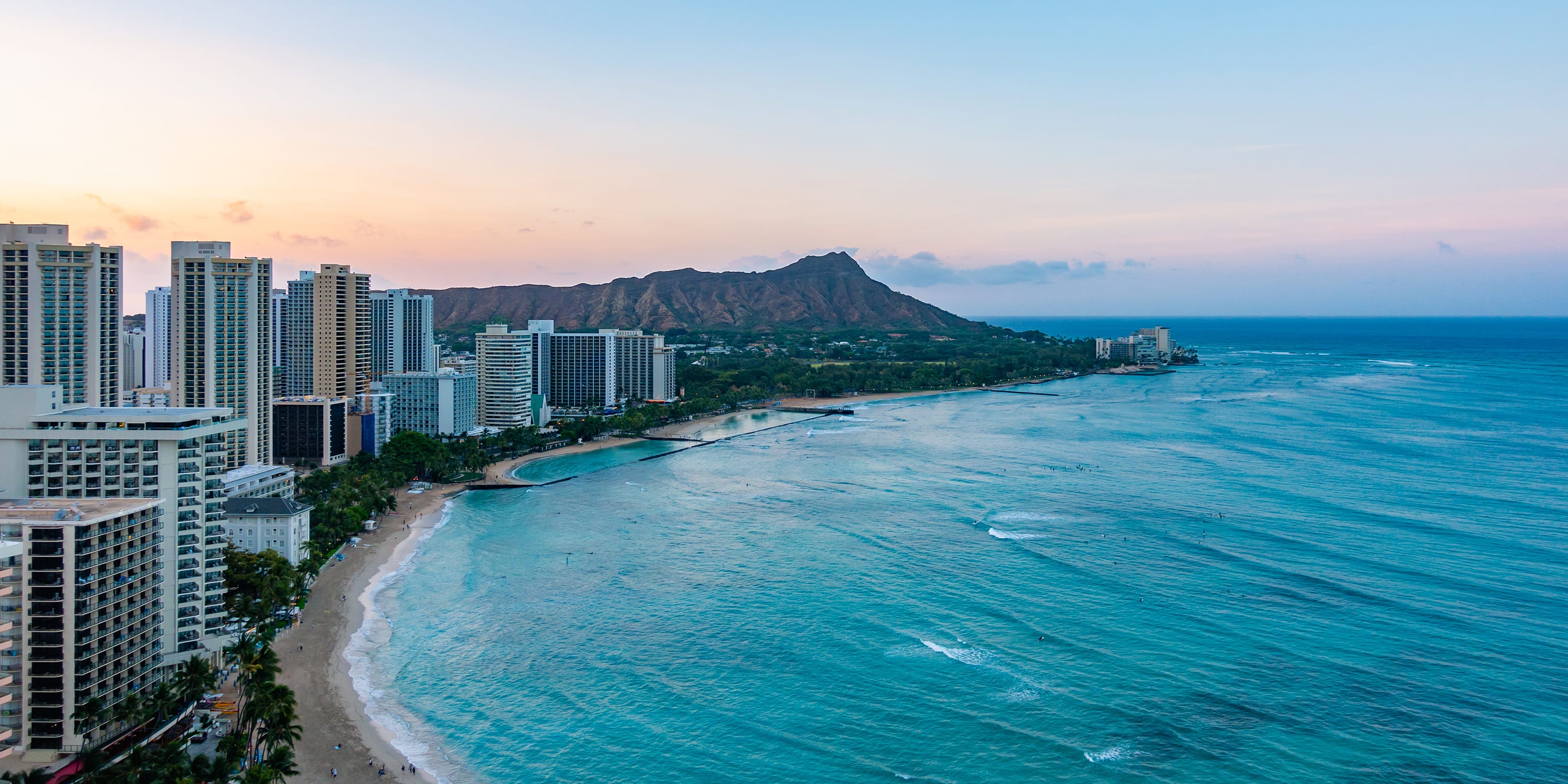 Honolulu: Affordable Hawaii Vacation | Via