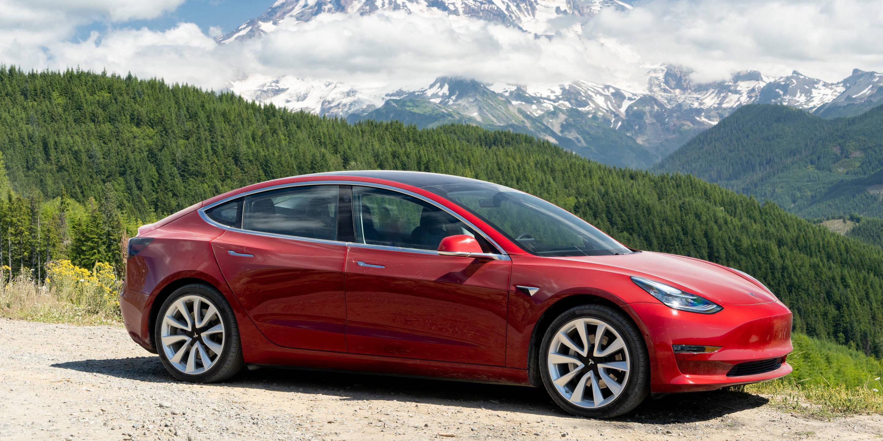 How to Extend the Life of Electric Vehicle Batteries | Via