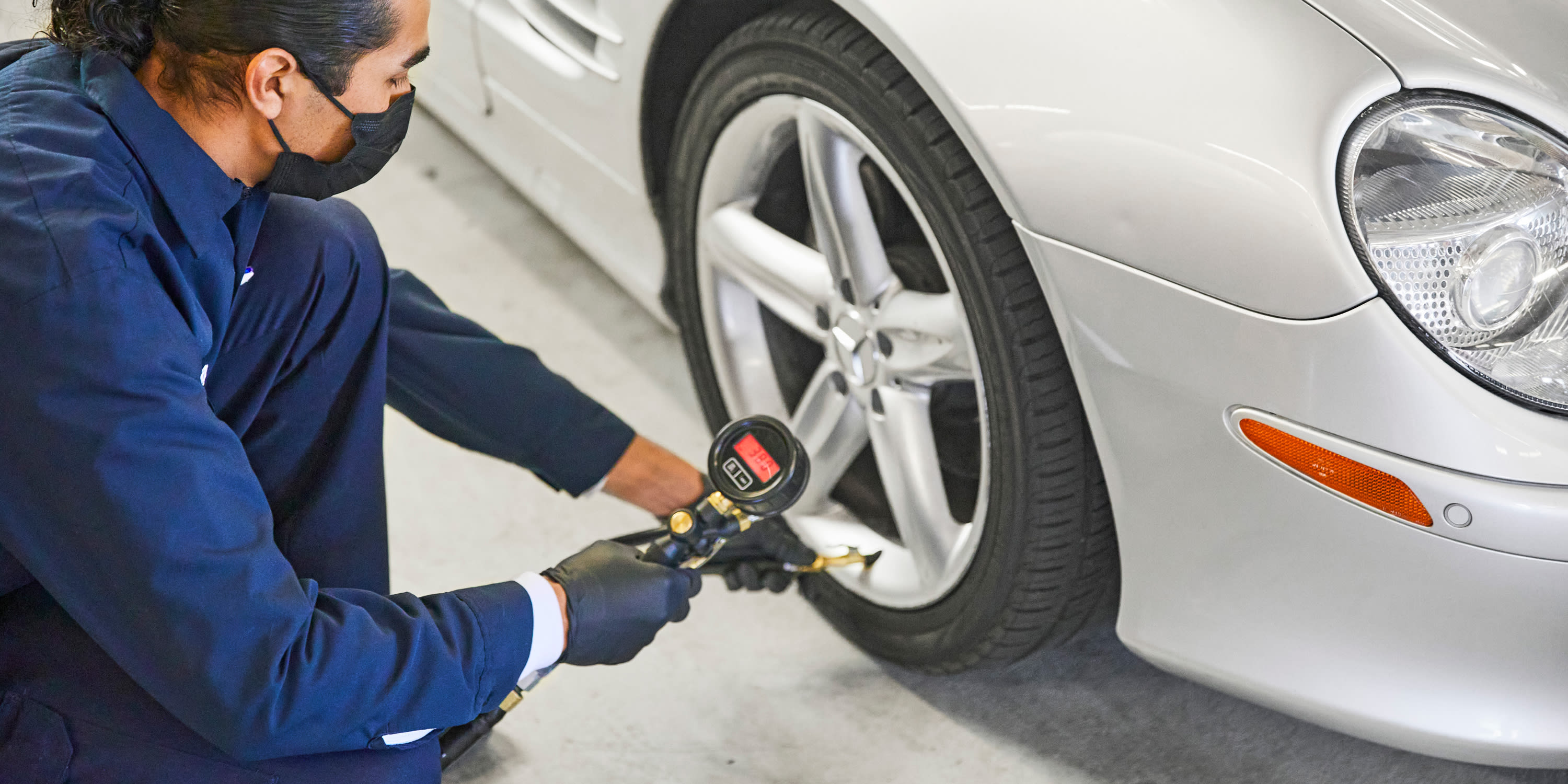 What Does My Car’s Tire Pressure Light Mean? | Via