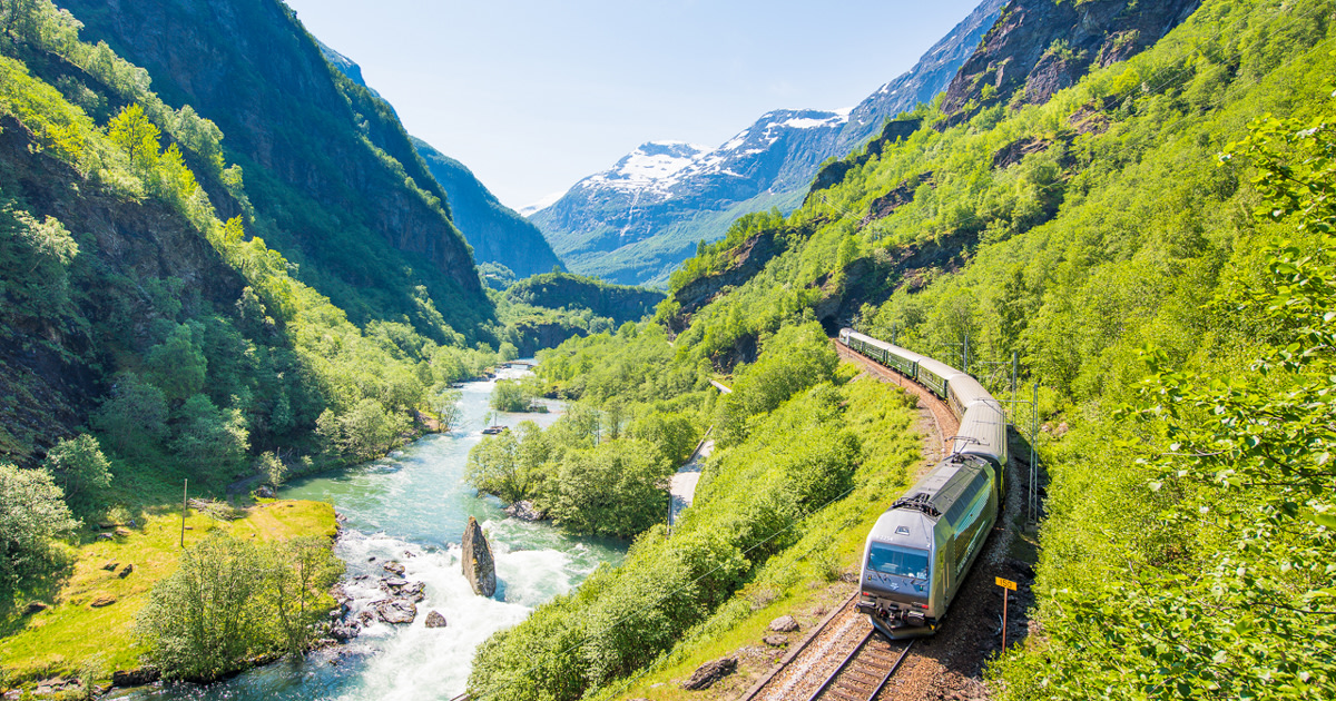 Travel by Train | AAA Travel