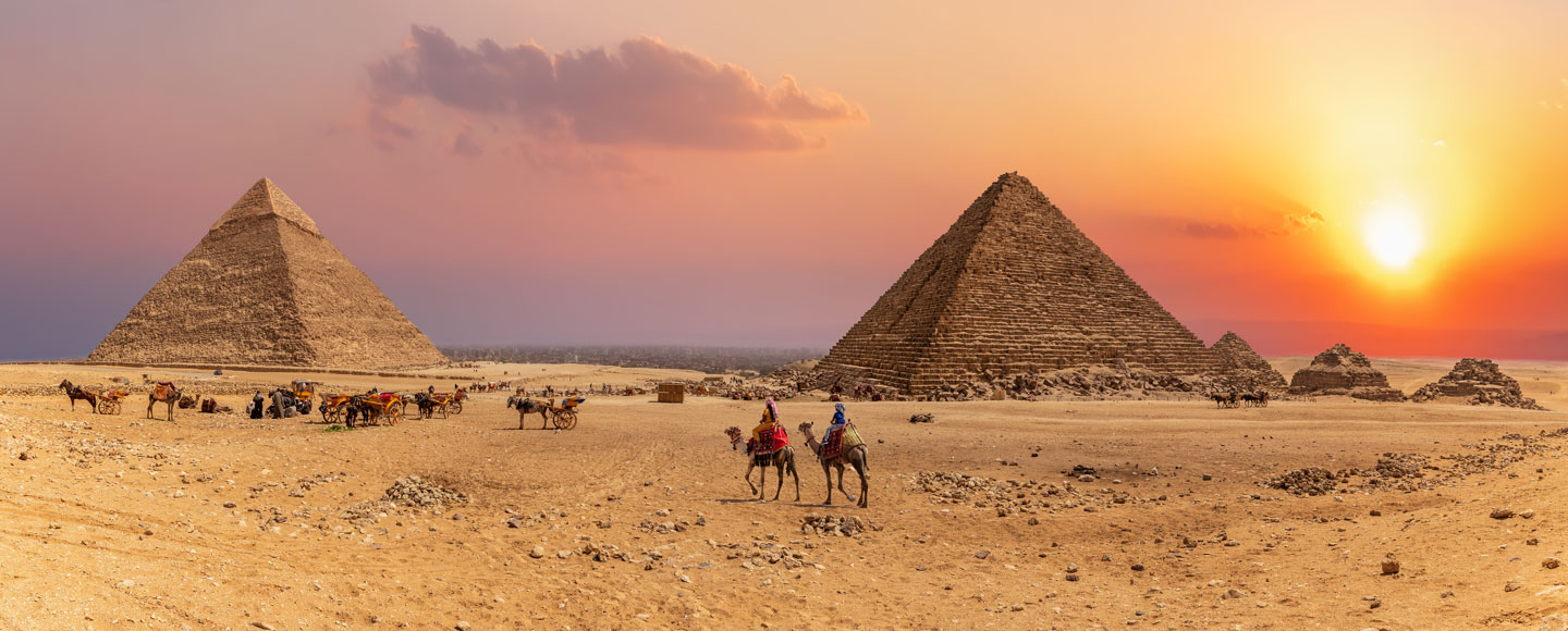 Alexander + Roberts | AAA Travel